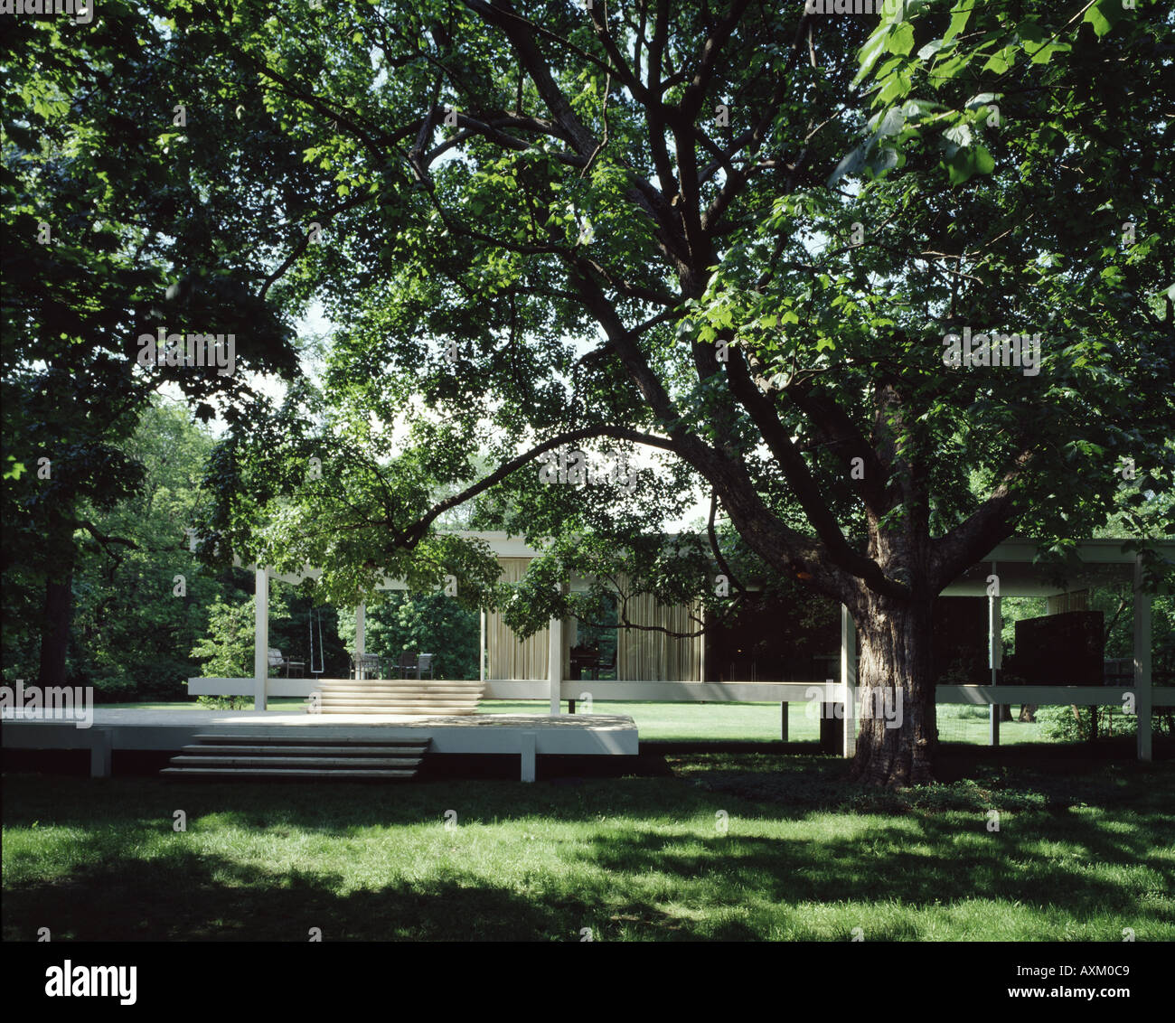 Farnsworth hi-res stock photography and images - Alamy