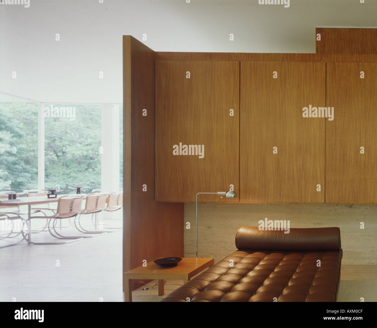 Farnsworth house interior hi-res stock photography and images - Alamy