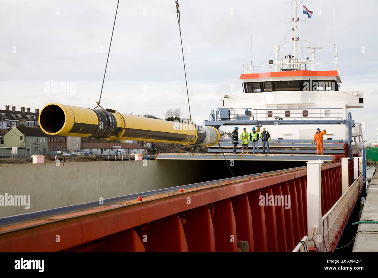Tubular container hi-res stock photography and images - Alamy