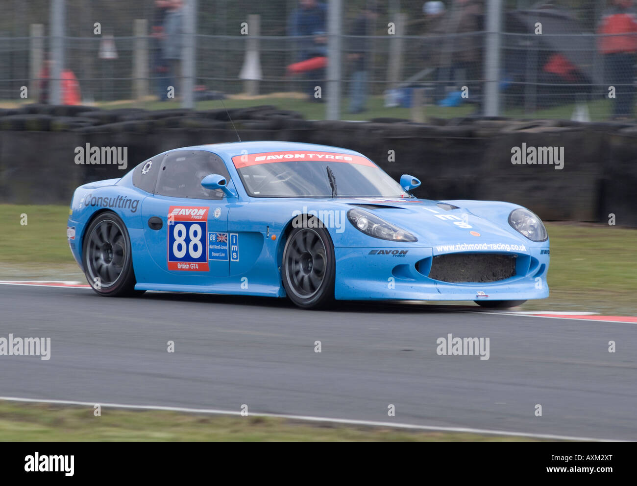 Ginetta G50 GT4 Sports Racing Car in British GT Championship at Oulton ...
