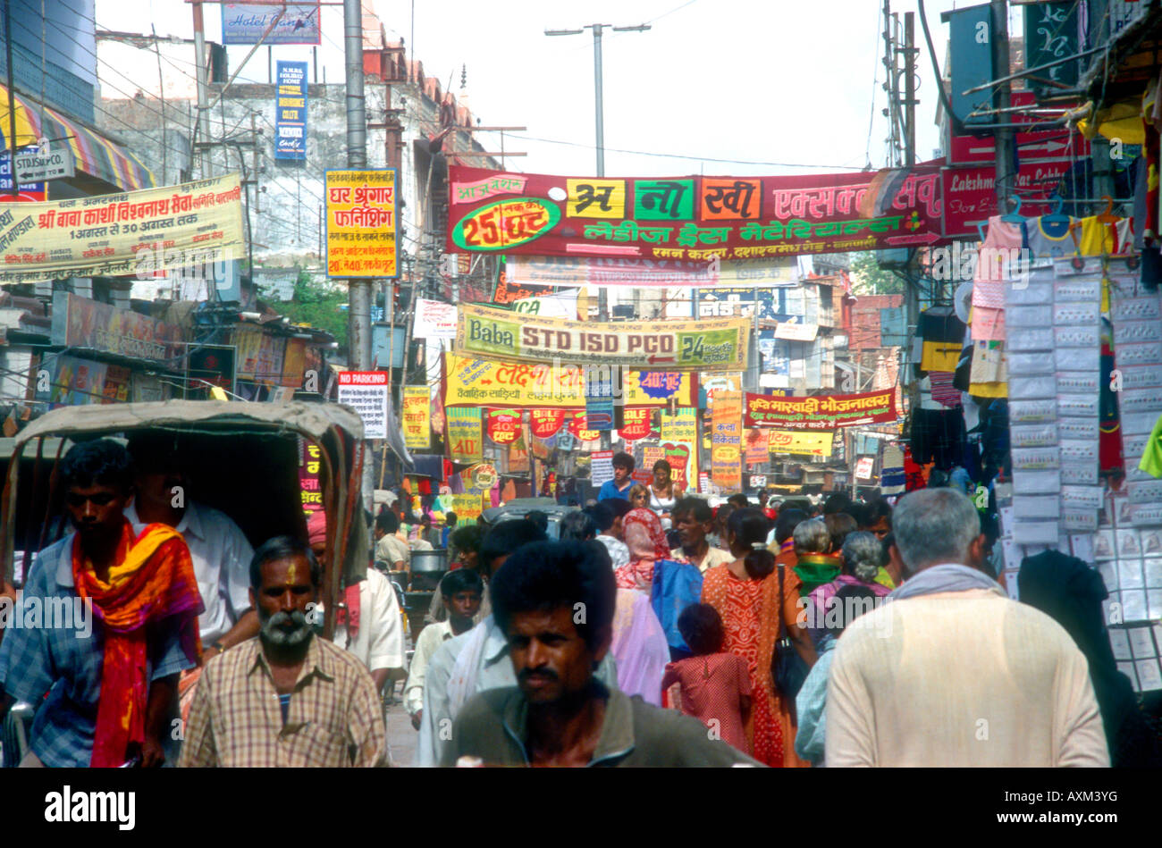 Local crowds at Varanasi market, India Stock Photo - Alamy