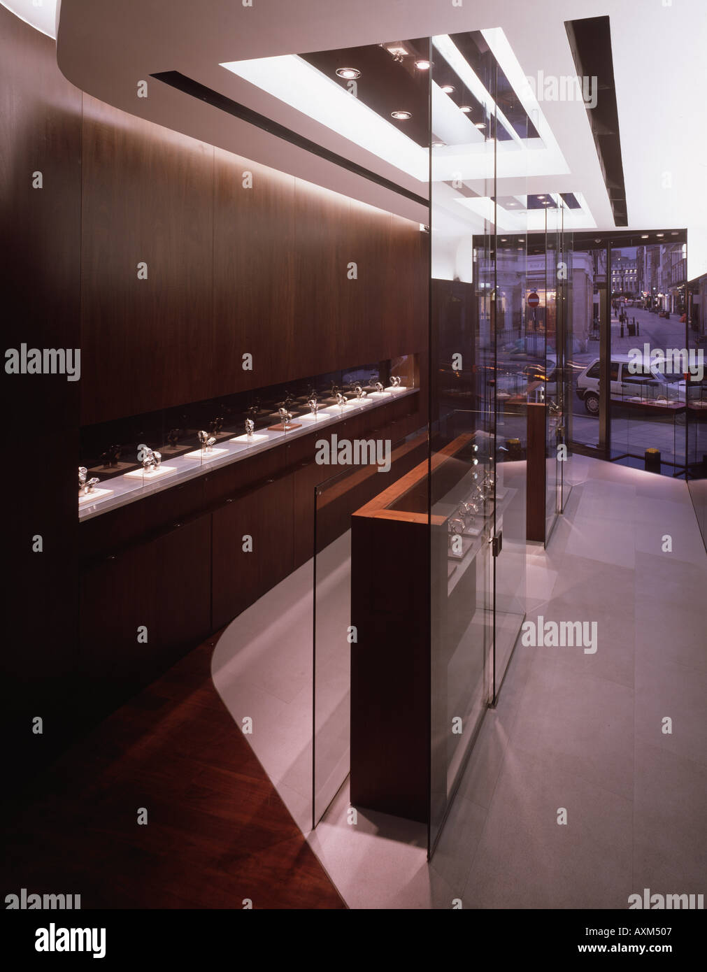 TAG HEUER RETAIL OUTLET Stock Photo - Alamy