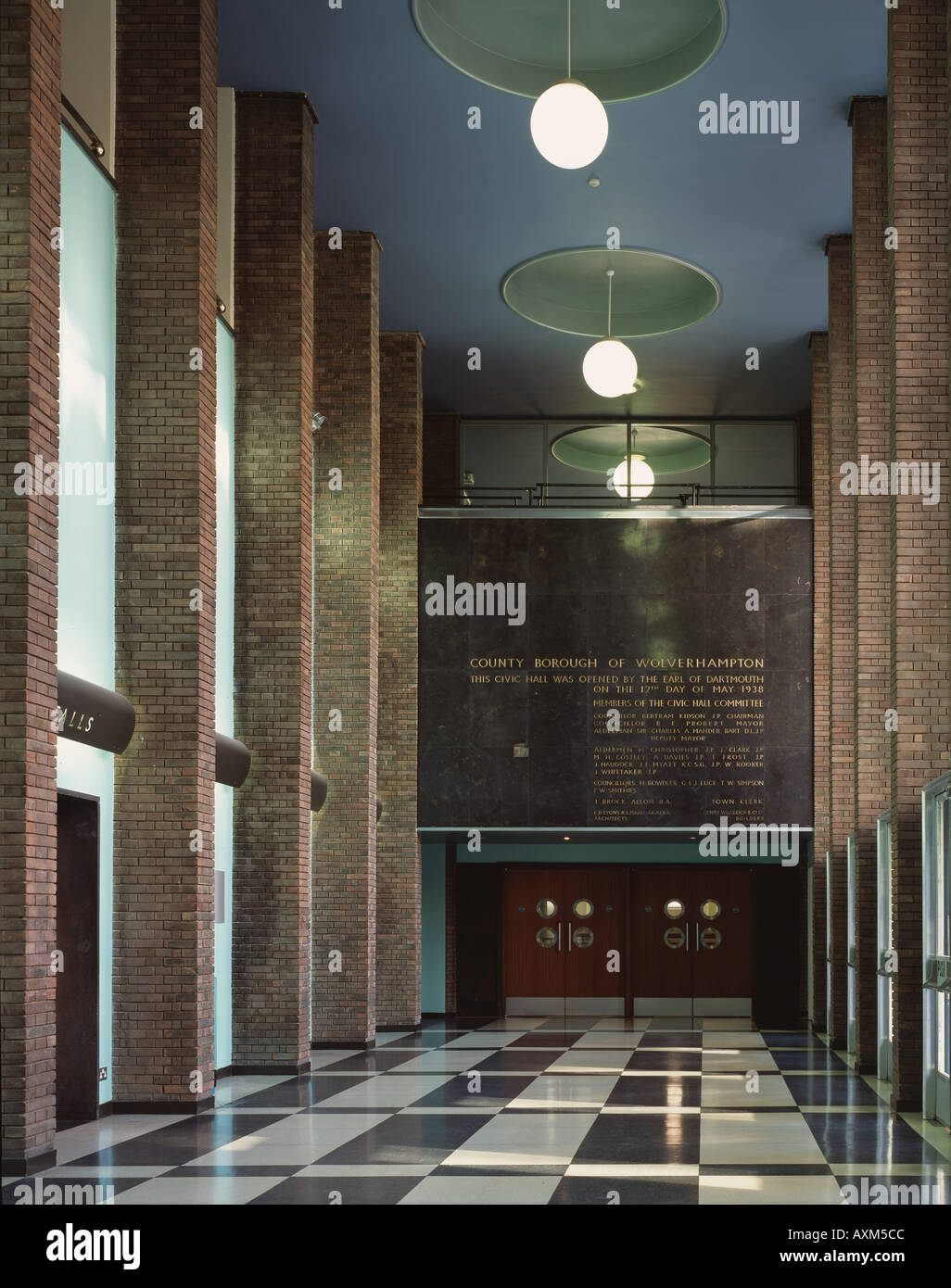 WOLVERHAMPTON CIVIC HALL Stock Photo - Alamy