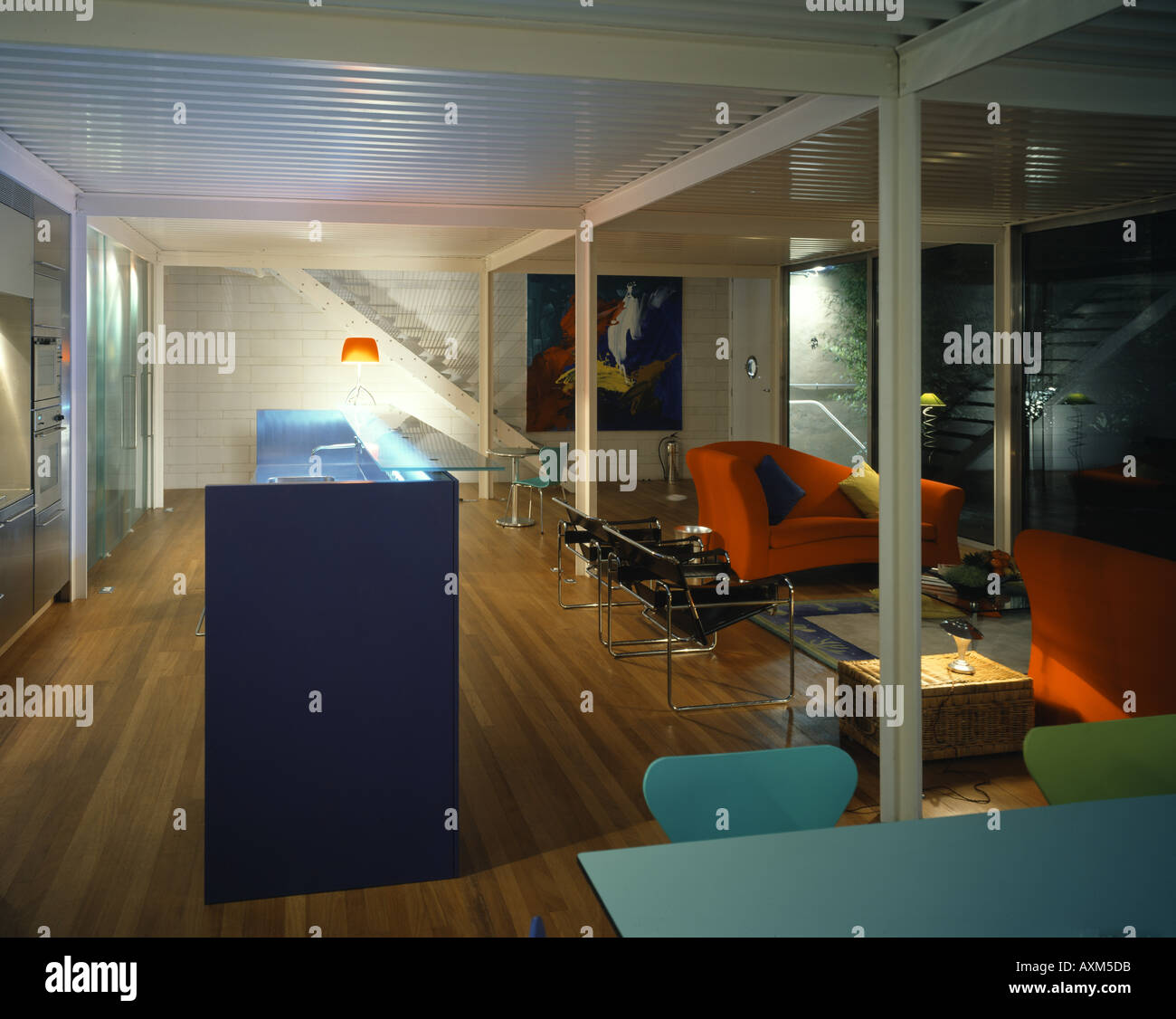 THE FLOWER HOUSE HOME FOR ARCHITECT FLORIST Stock Photo - Alamy