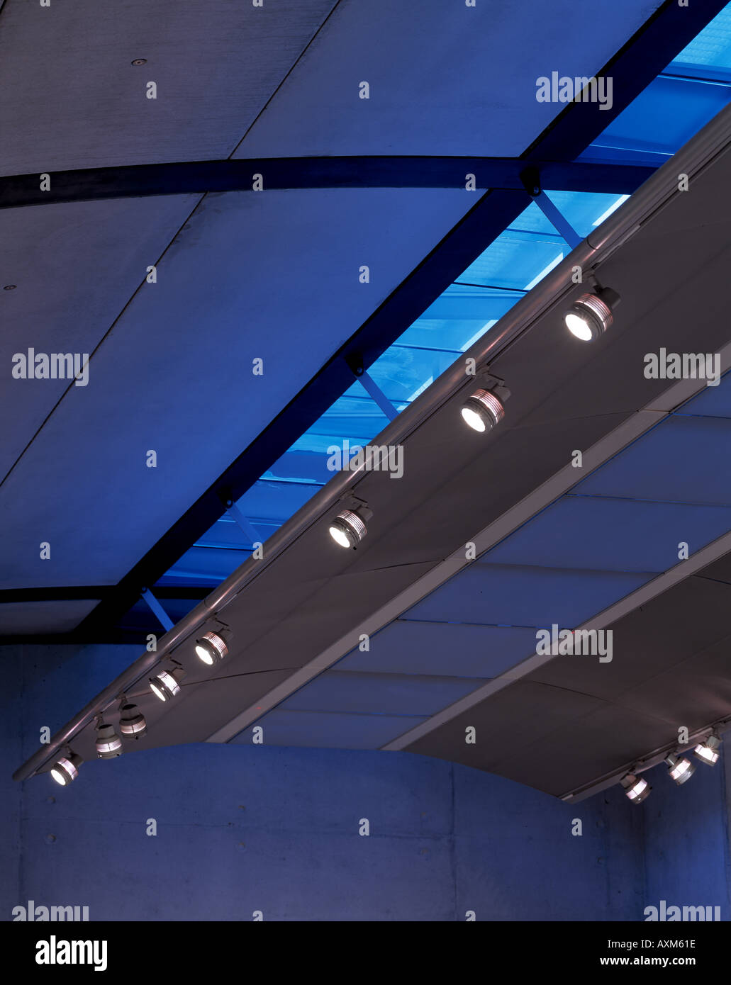 OLDHAM ART GALLERY Stock Photo - Alamy