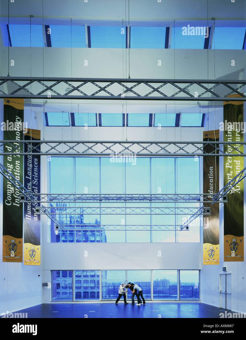 Wolverhampton at night hi-res stock photography and images - Alamy