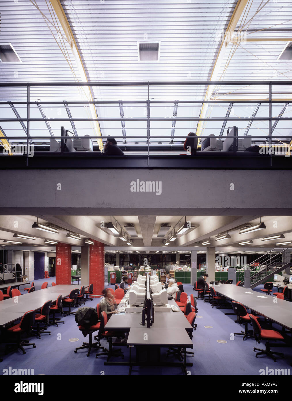 THAMES VALLEY UNIVERSITY Stock Photo - Alamy