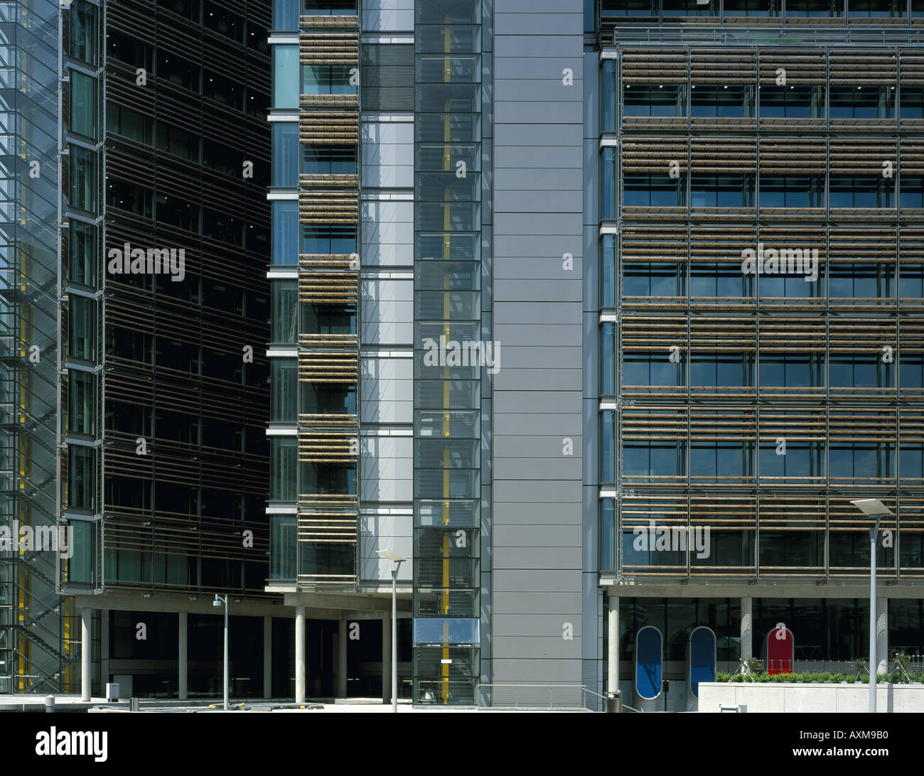 Waterside civil engineering hi-res stock photography and images - Alamy