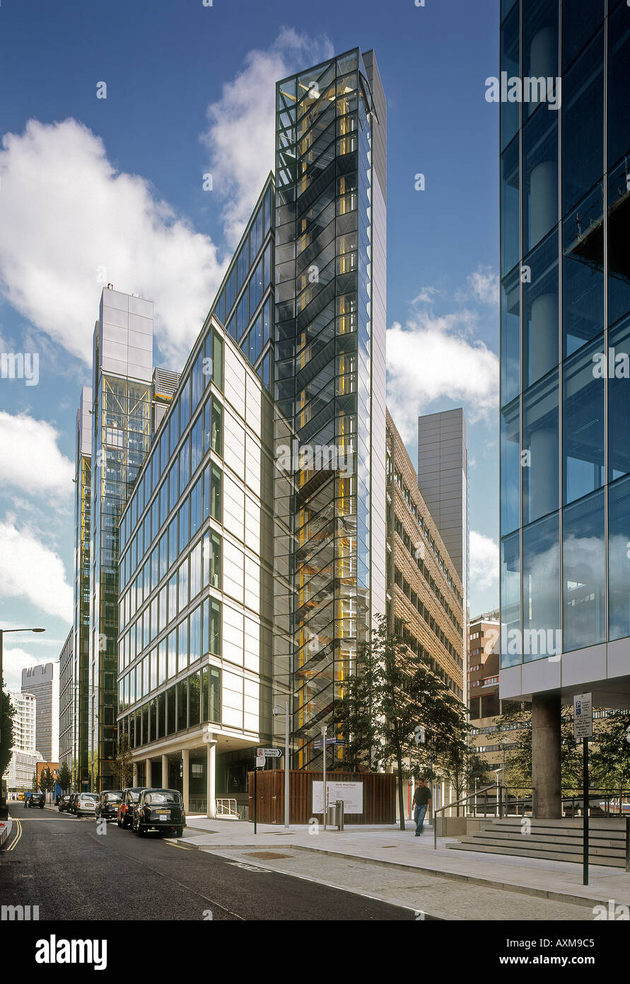 Waterside civil engineering hi-res stock photography and images - Alamy