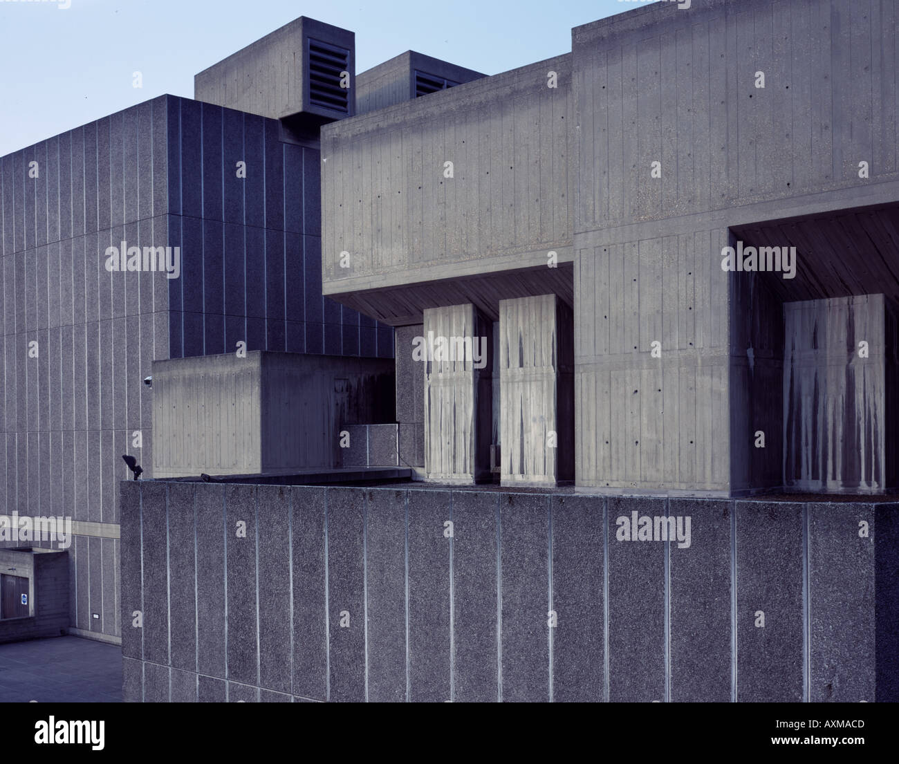 Elizabeth hall hi-res stock photography and images - Alamy