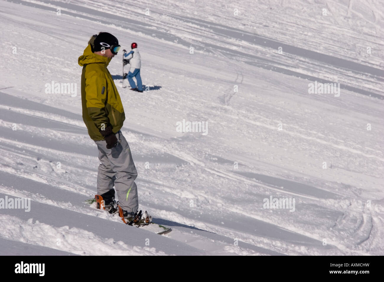 Japan snowboarding hi-res stock photography and images - Alamy