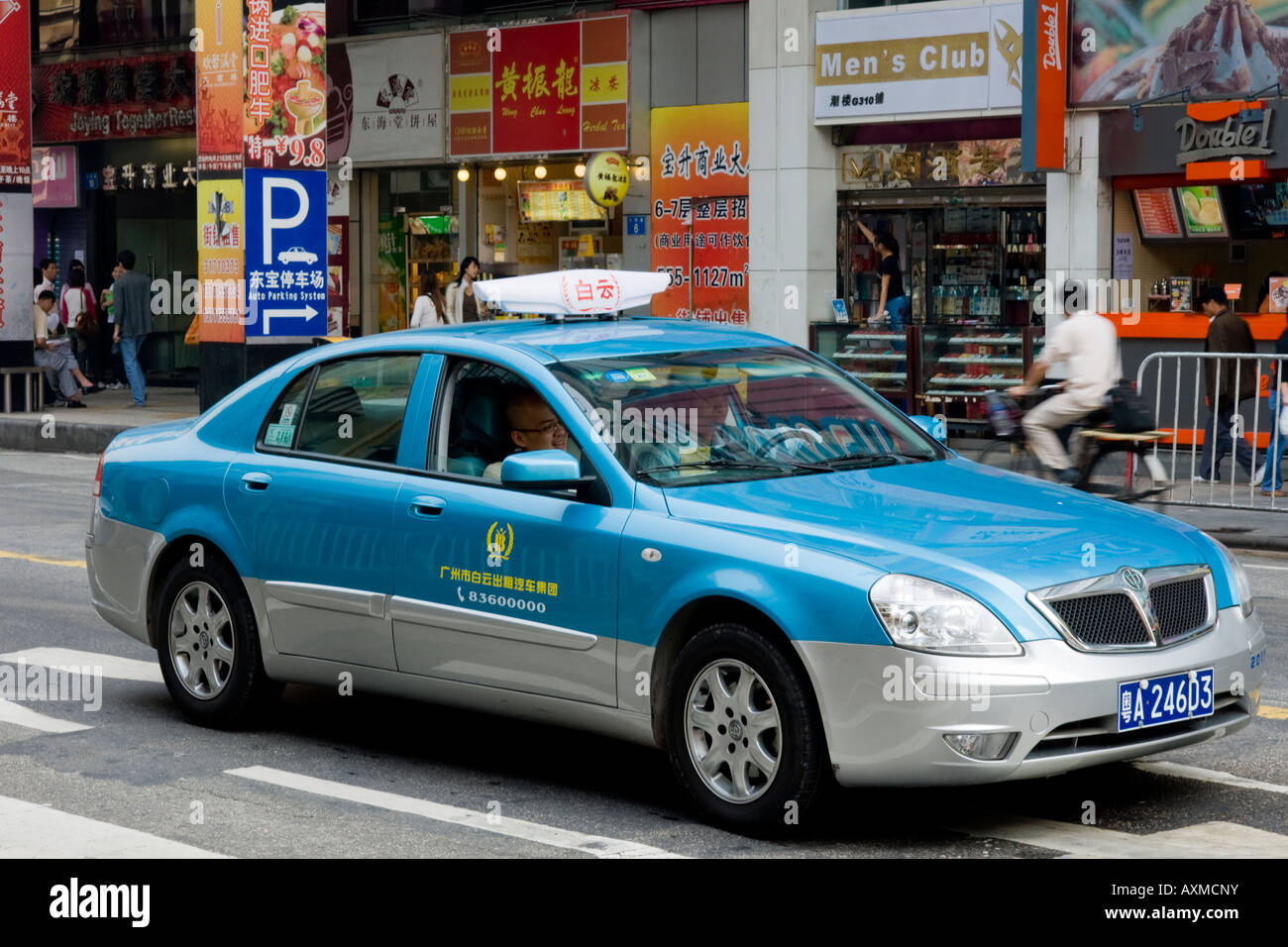 China Guangzhou streetscene taxi Stock Photo - Alamy