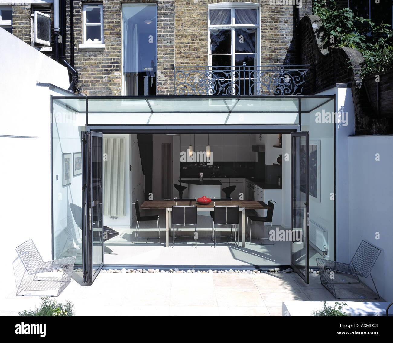 Kitchen extension construction hi-res stock photography and images - Alamy