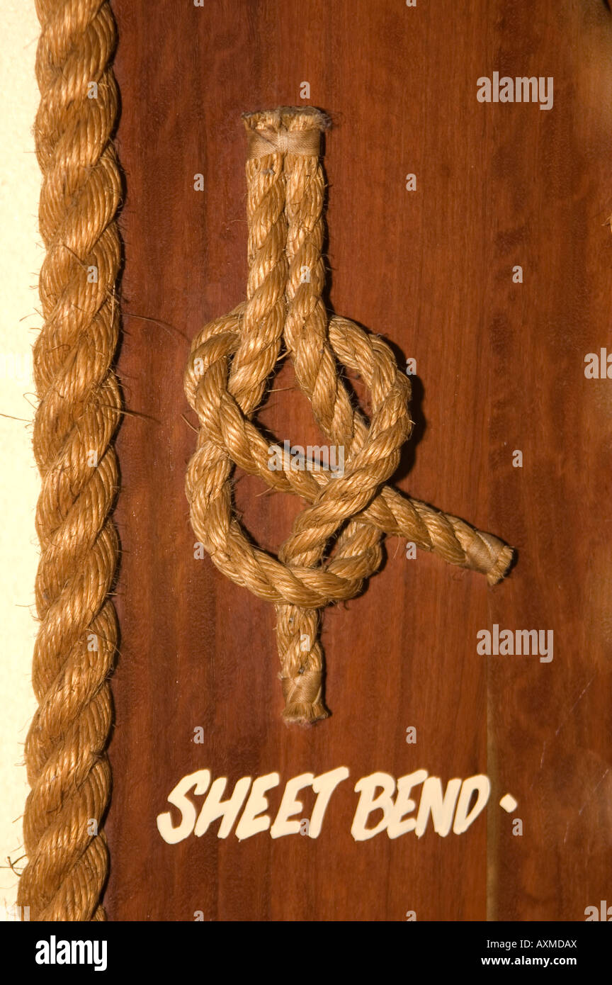 Sheet bend knot hi-res stock photography and images - Alamy