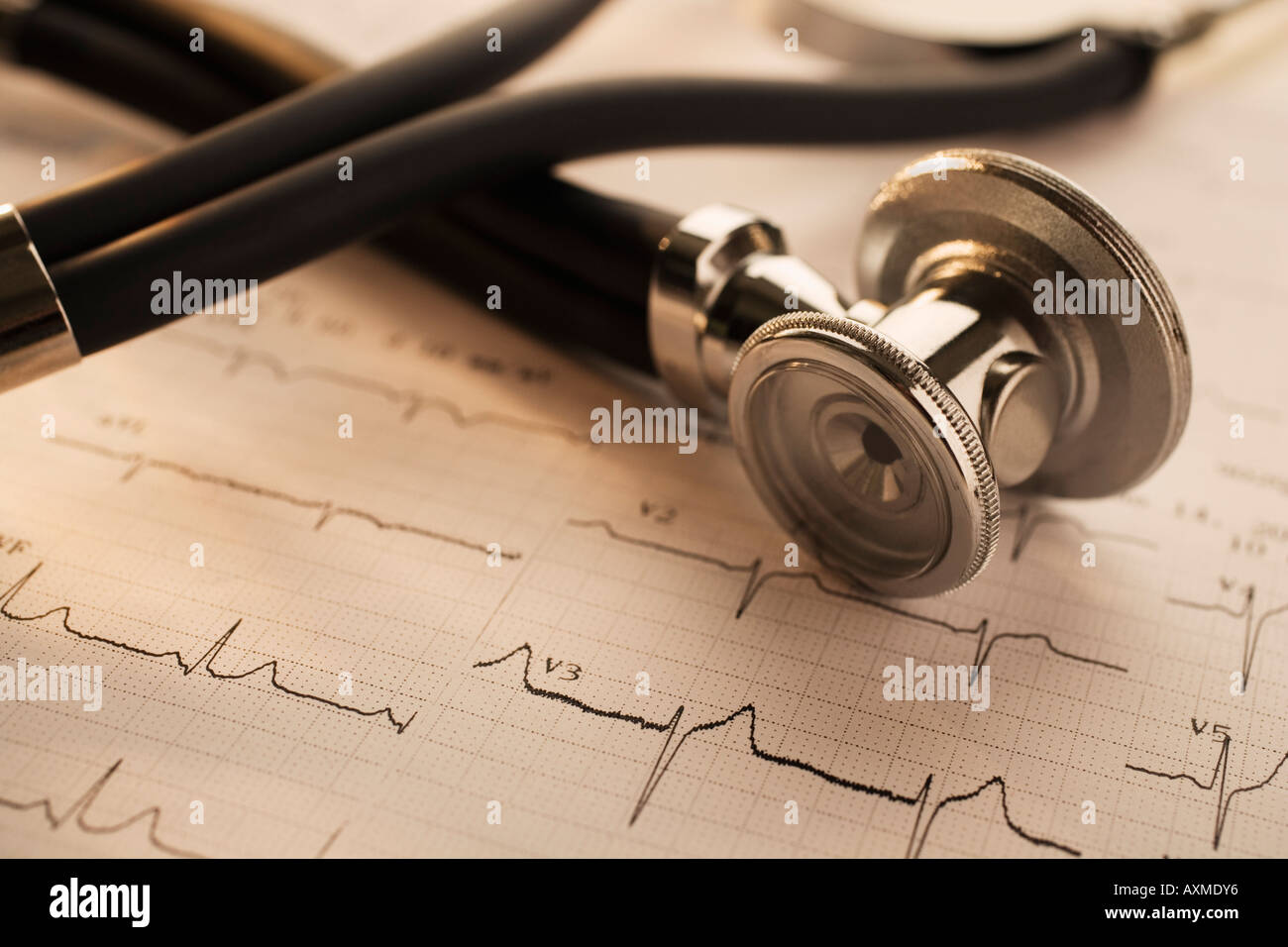 Close up of stethoscope and heartbeat printout Stock Photo - Alamy