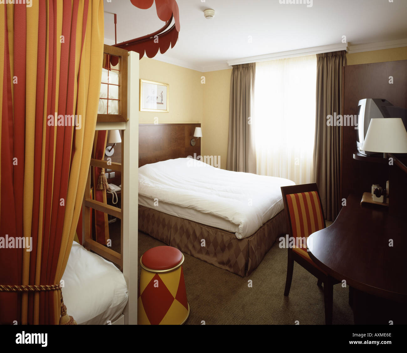 Disney hotel interior hi-res stock photography and images - Alamy
