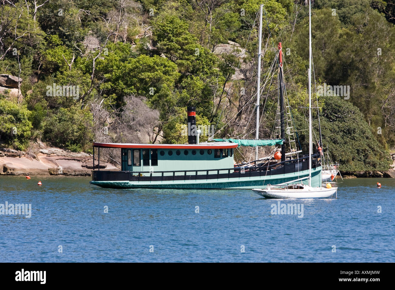 Launch anchor hi-res stock photography and images - Alamy