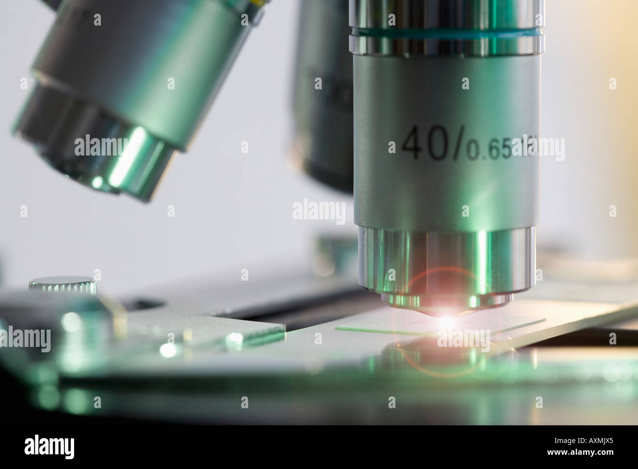 Inspection microscopes hi-res stock photography and images - Alamy