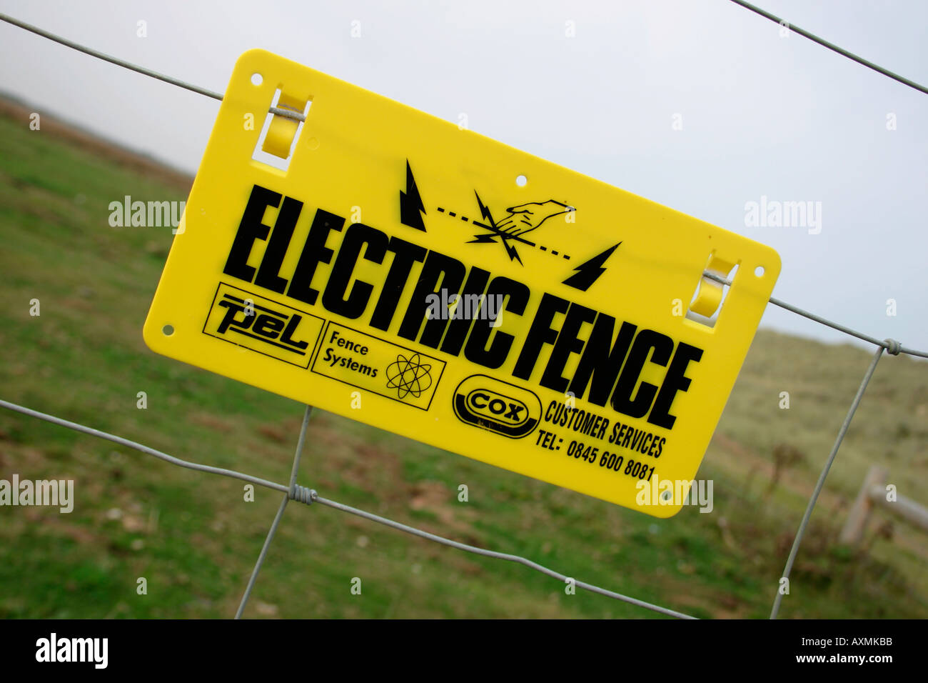 Electric Fence Sign Stock Photo - Alamy