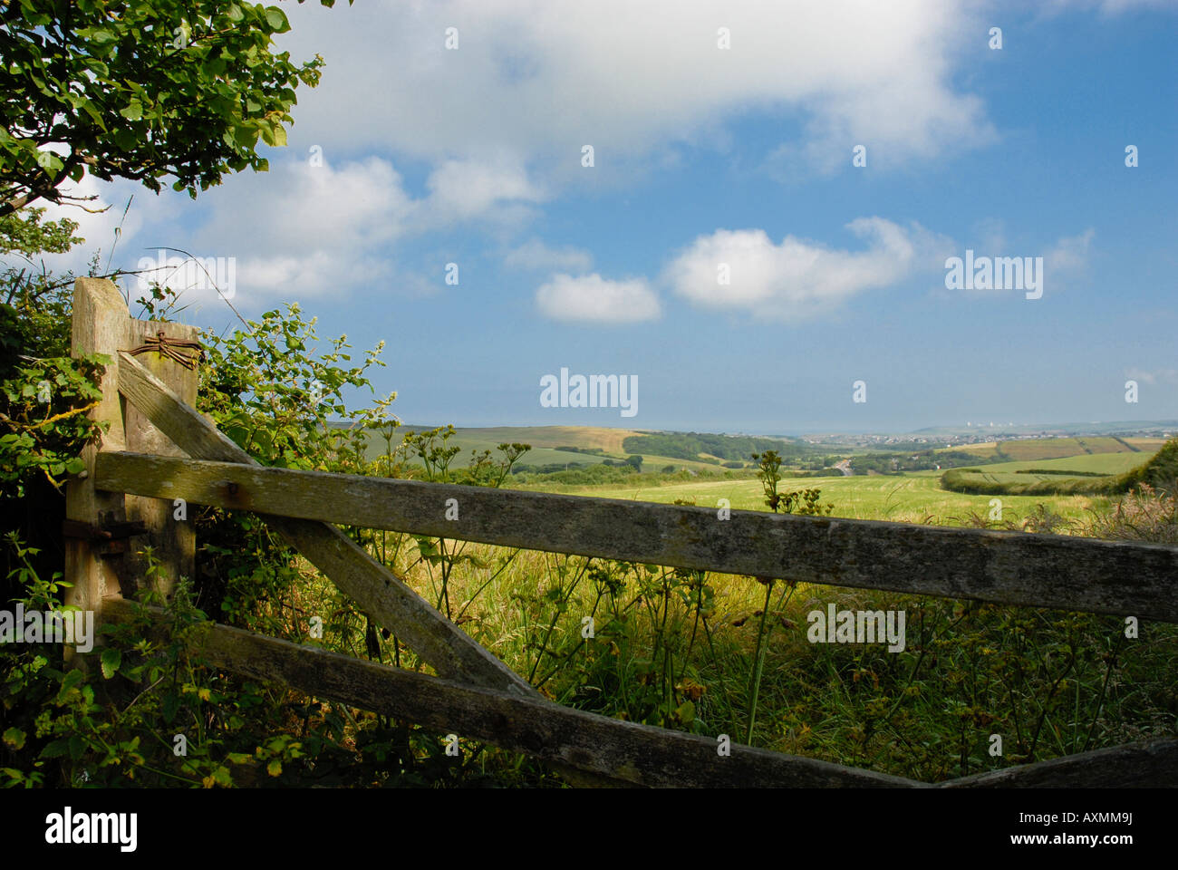Farm land view hi-res stock photography and images - Alamy