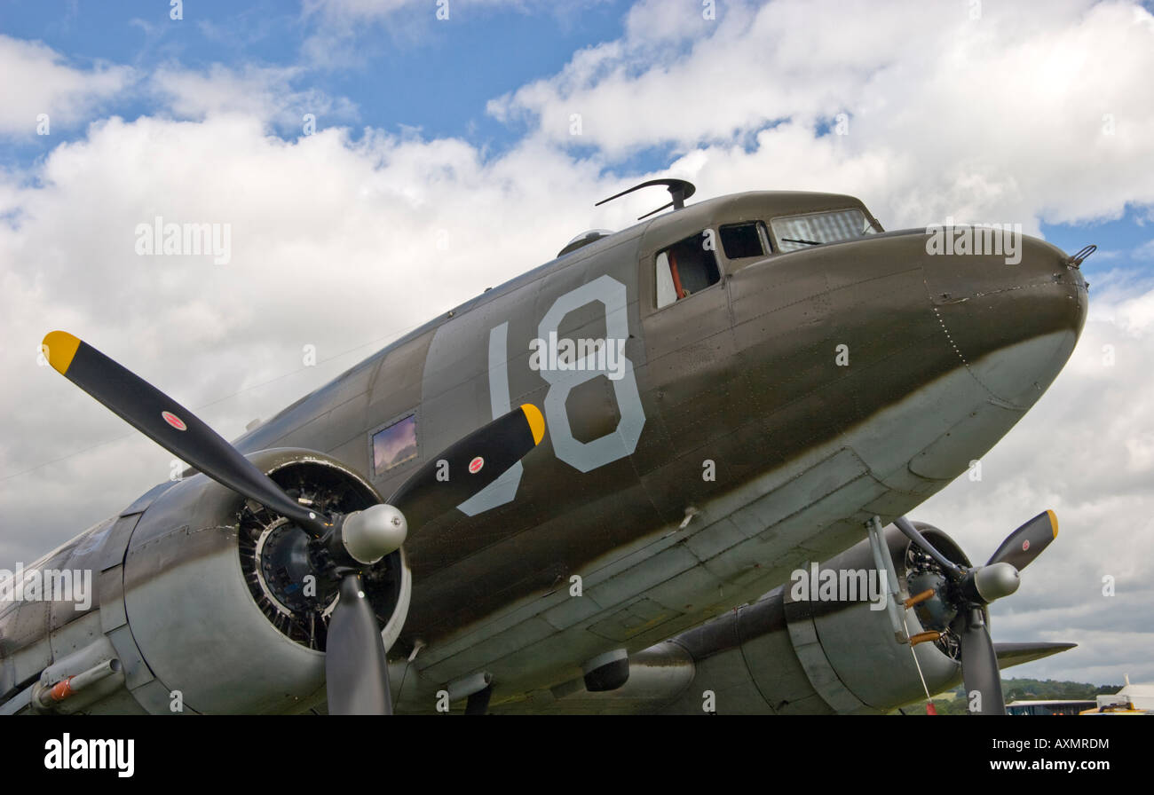 Douglas dc 3 cockpit hi-res stock photography and images - Alamy