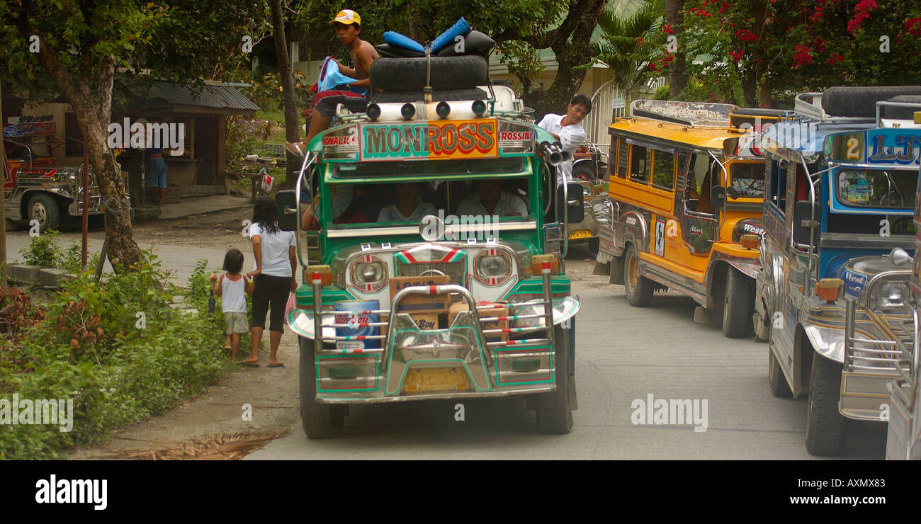 Crowded school bus hi-res stock photography and images - Alamy