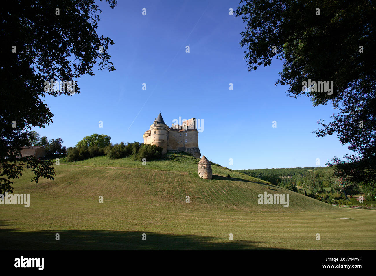 FRANCE DORDOGNE CHATEAU DE BANNE Stock Photo - Alamy