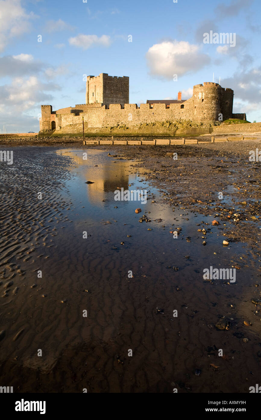 Carrickfergus castle hi-res stock photography and images - Alamy