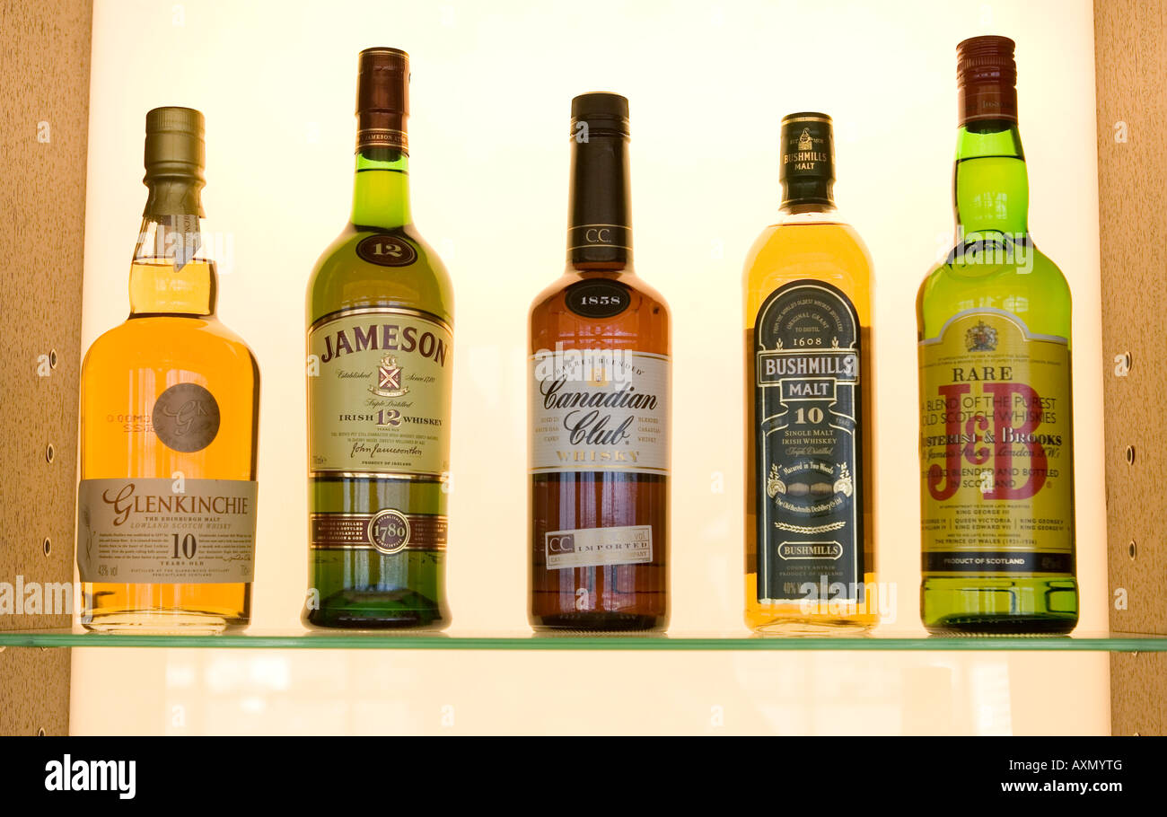 Malt whisky bottles hi-res stock photography and images - Alamy