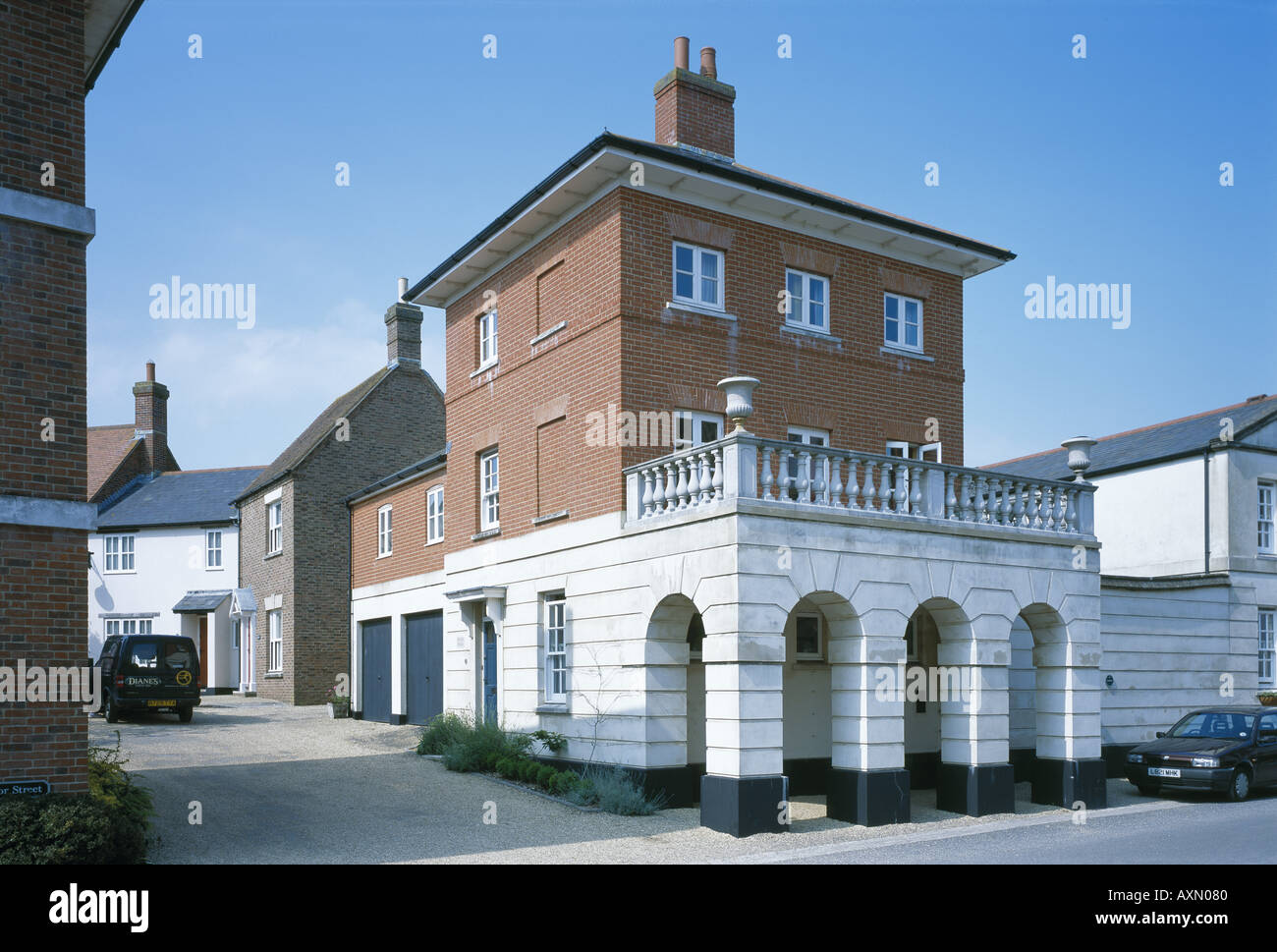 Mixed traditional gothic architecture hi-res stock photography and ...