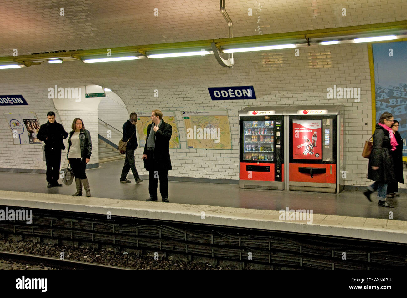 Paris France Disco Metro commuters train Odeon Stock Photo - Alamy