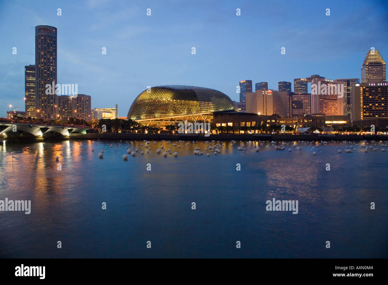 Esplanade Marina Promenade and Theatres on the Bay Singapore River ...