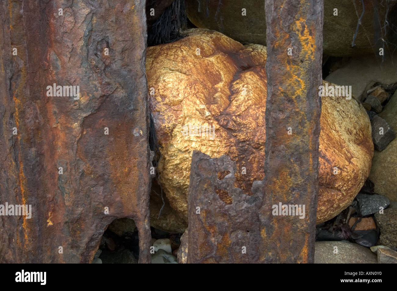 Rock oxidation rust hi-res stock photography and images - Alamy