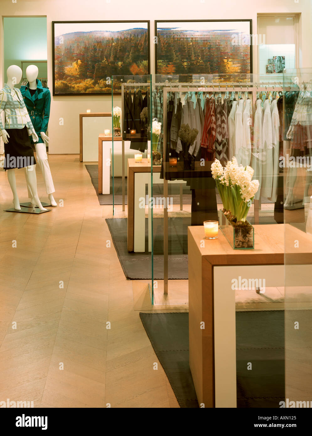 BURBERRY STORE & DESIGN STUDIO, MILAN, ITALY Stock Photo - Alamy