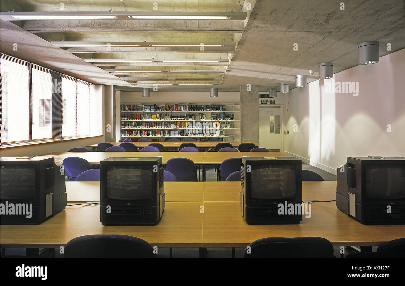 GUILDHALL UNIVERSITY LAW DEPARTMENT Stock Photo - Alamy