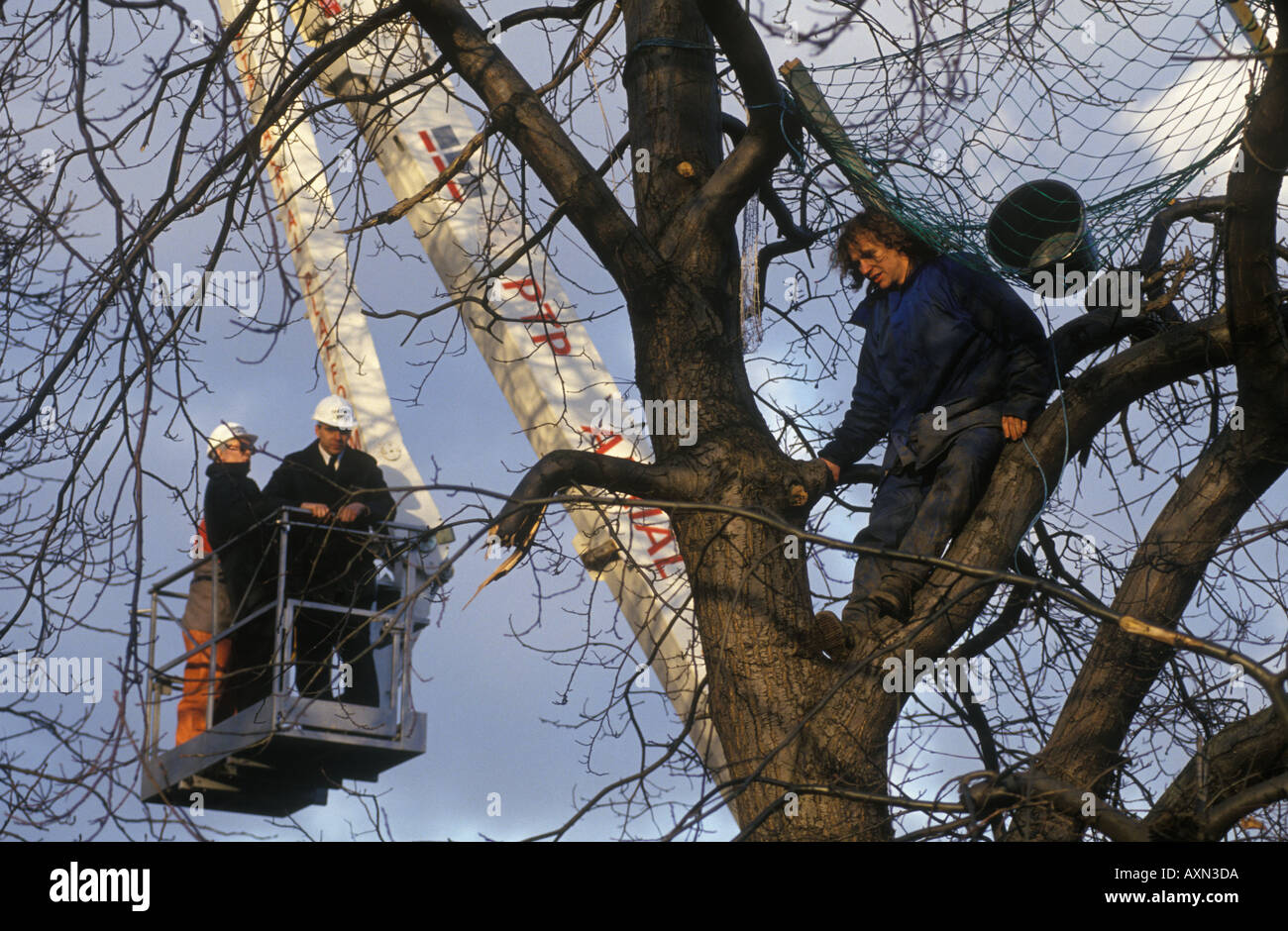 M11 motorway Link Road Protest at “George Green” Wanstead East London ...