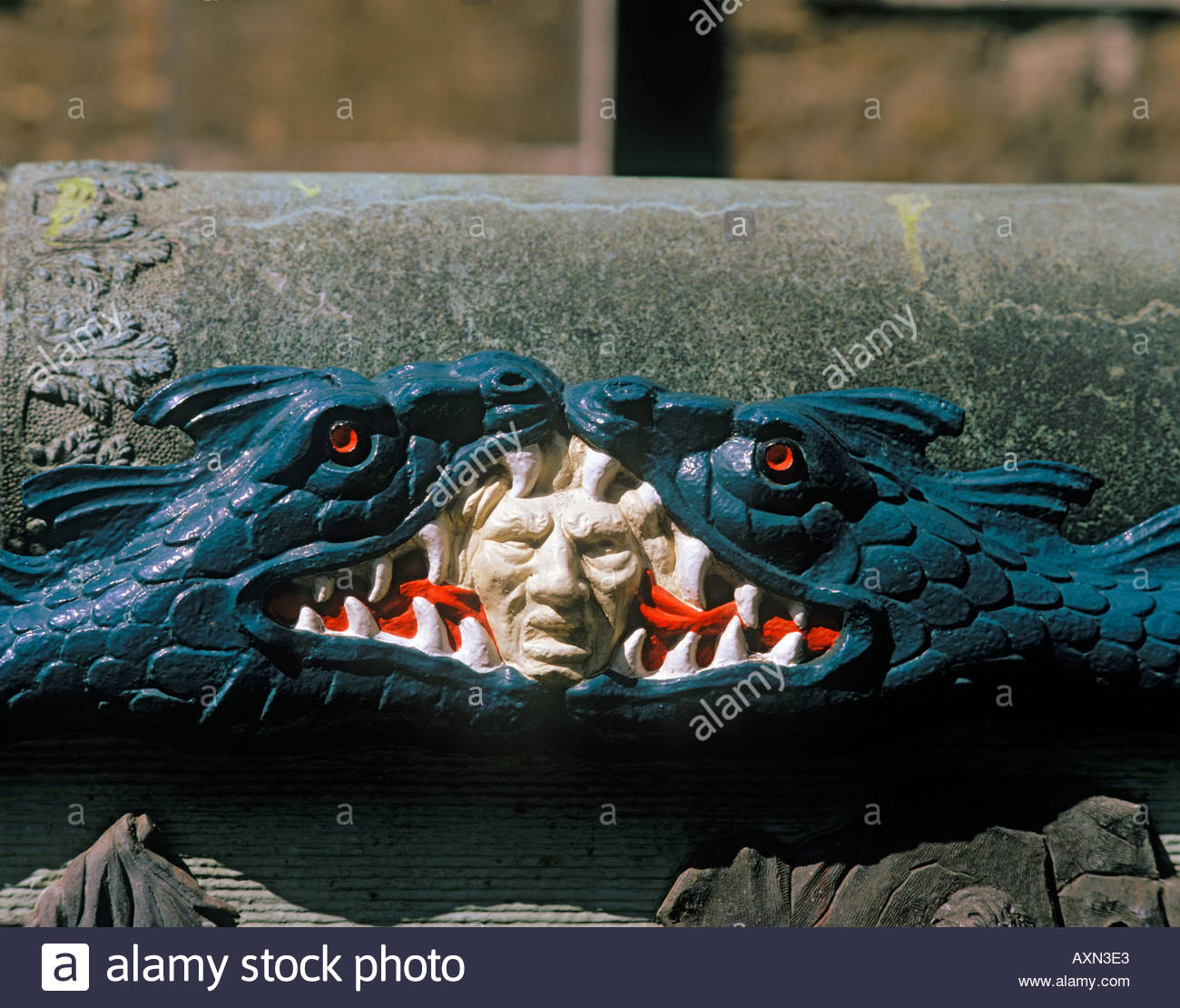 Dragon Cannon Stock Photos & Dragon Cannon Stock Images - Alamy