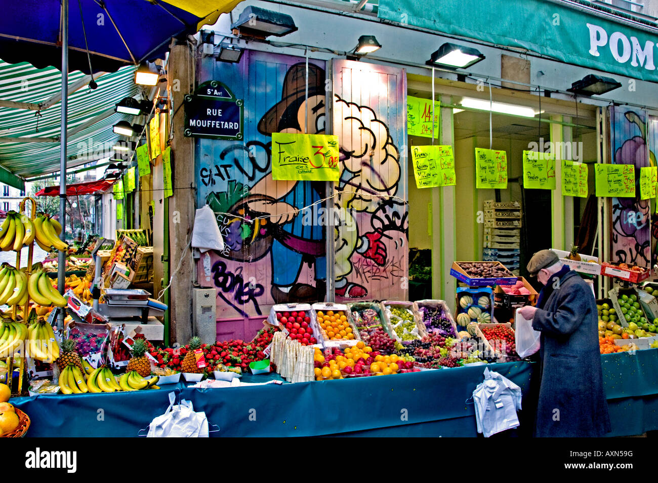 Monge market hi-res stock photography and images - Alamy