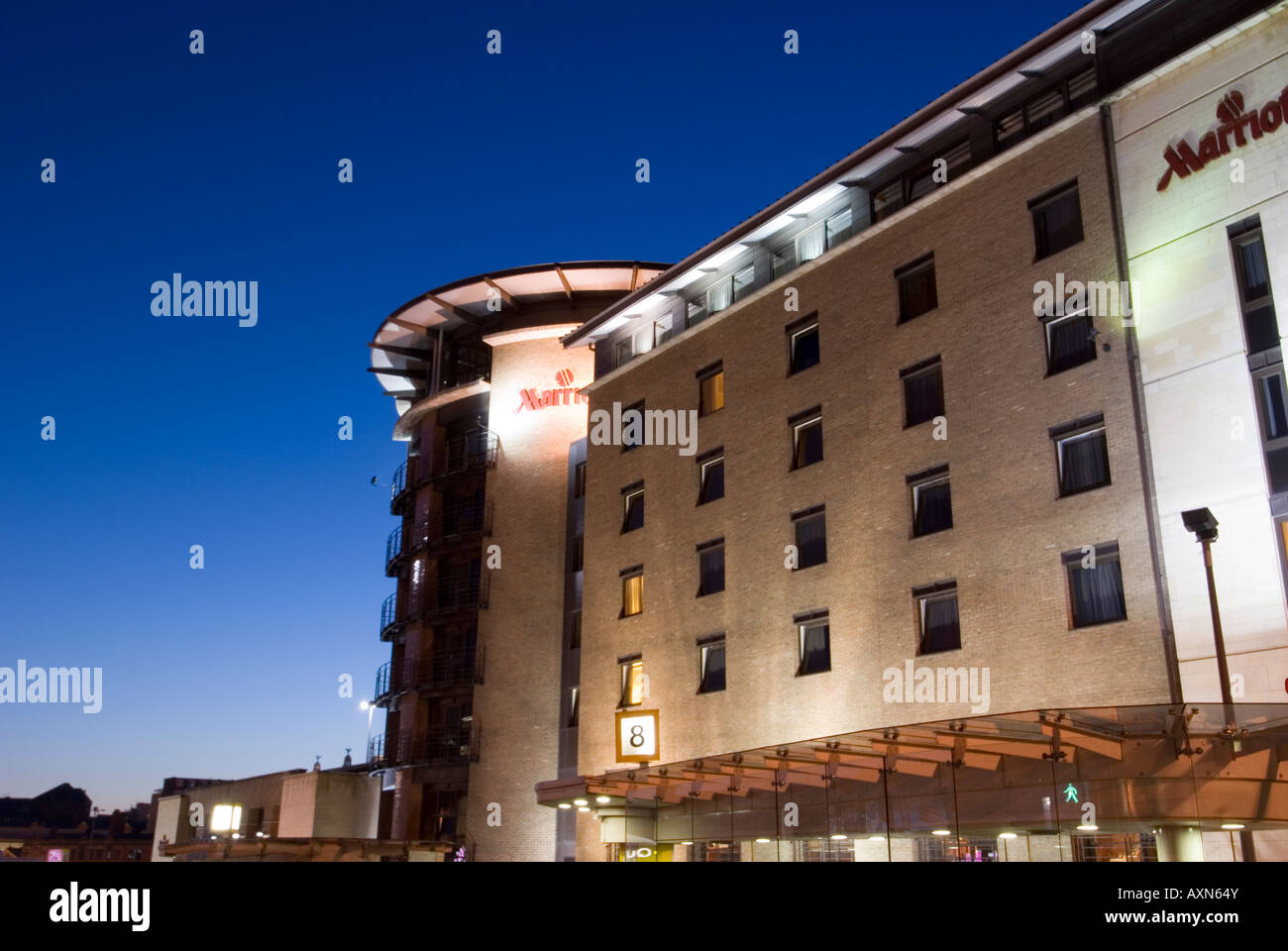 The Marriott Hotel at Lime Street, Liverpool, England, UK Stock Photo ...