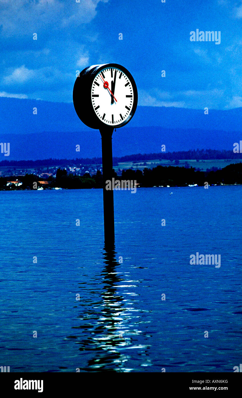 time timeless concept symbol water Stock Photo - Alamy