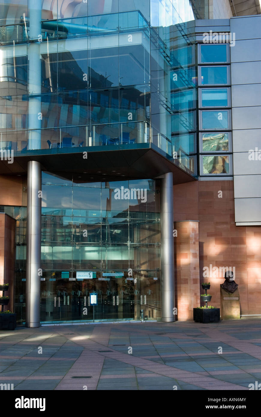 Bridgwater hall hi-res stock photography and images - Alamy