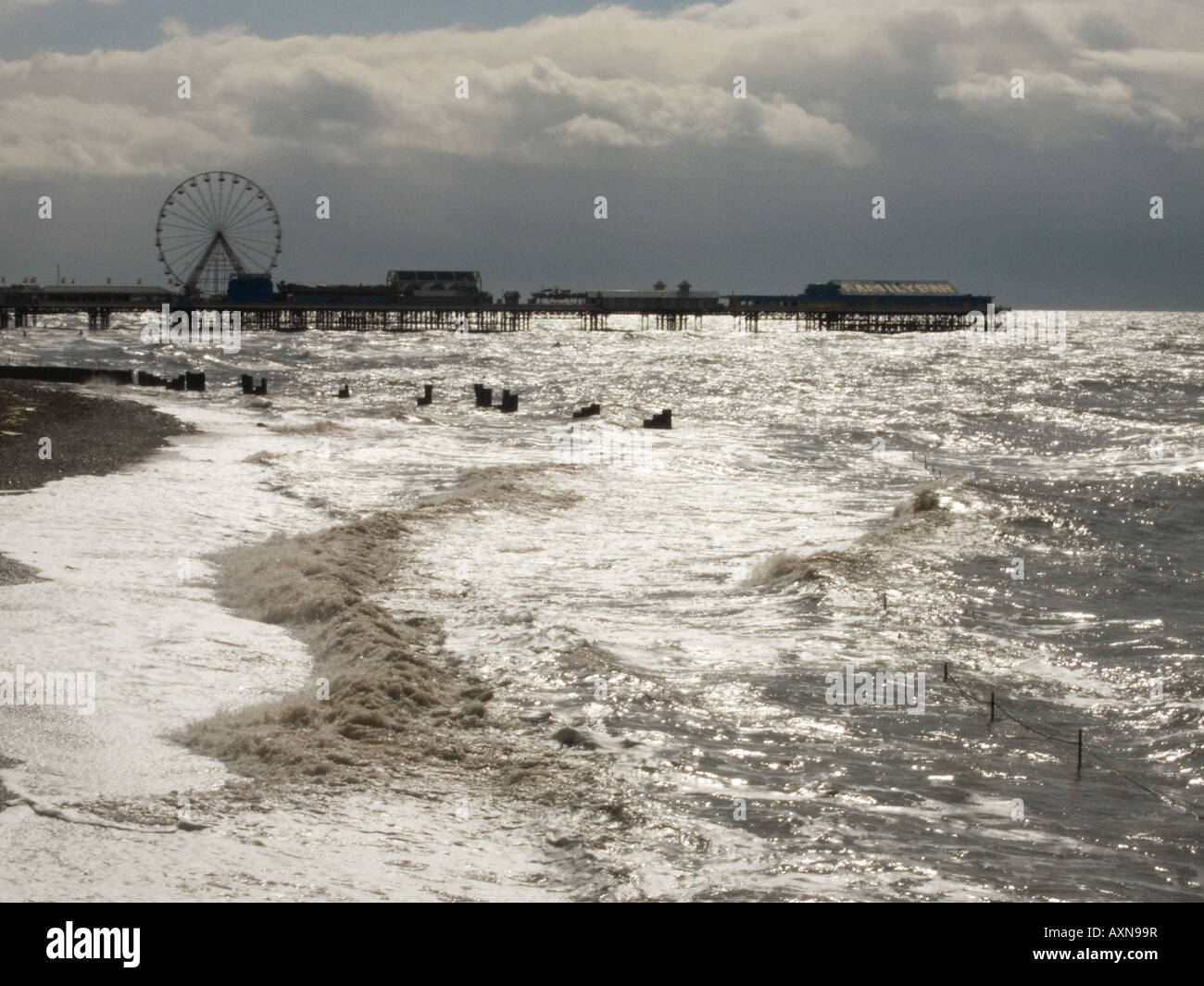 Blackpool seafront hi-res stock photography and images - Alamy