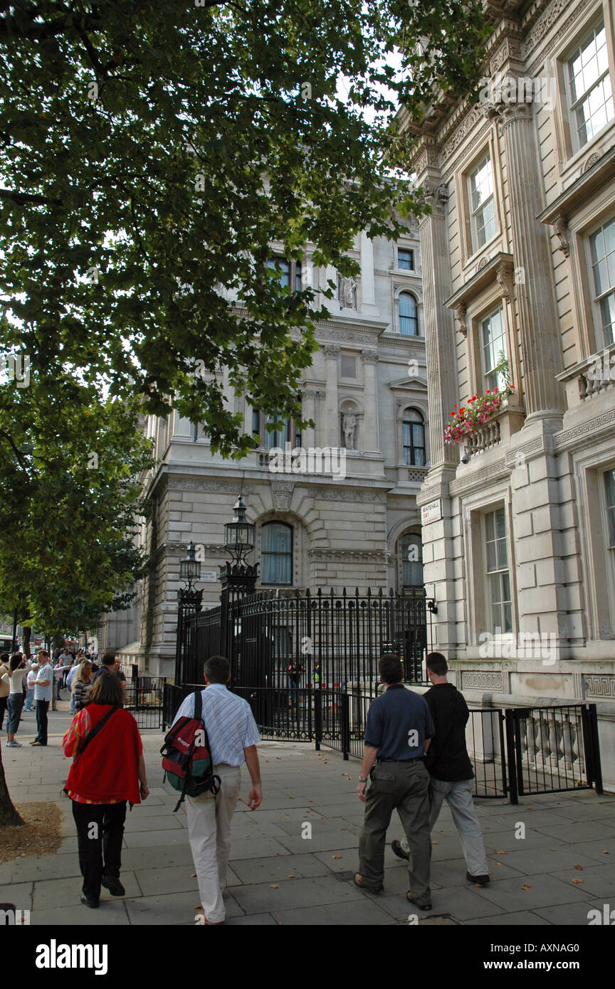 Guard gate to Downing Street in London, UK. Fco - Foreign ...
