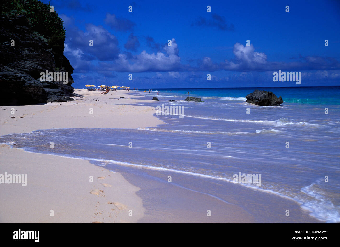 Elbow beach, bermuda hi-res stock photography and images - Alamy