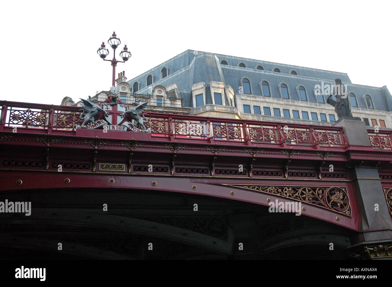 London farringdon street viaduct hi-res stock photography and images ...