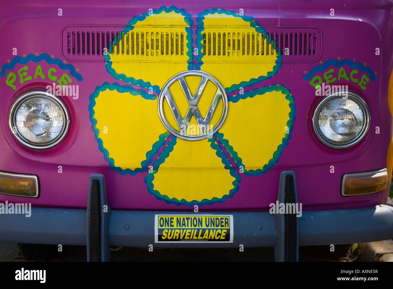 Vw bus front hi-res stock photography and images - Alamy