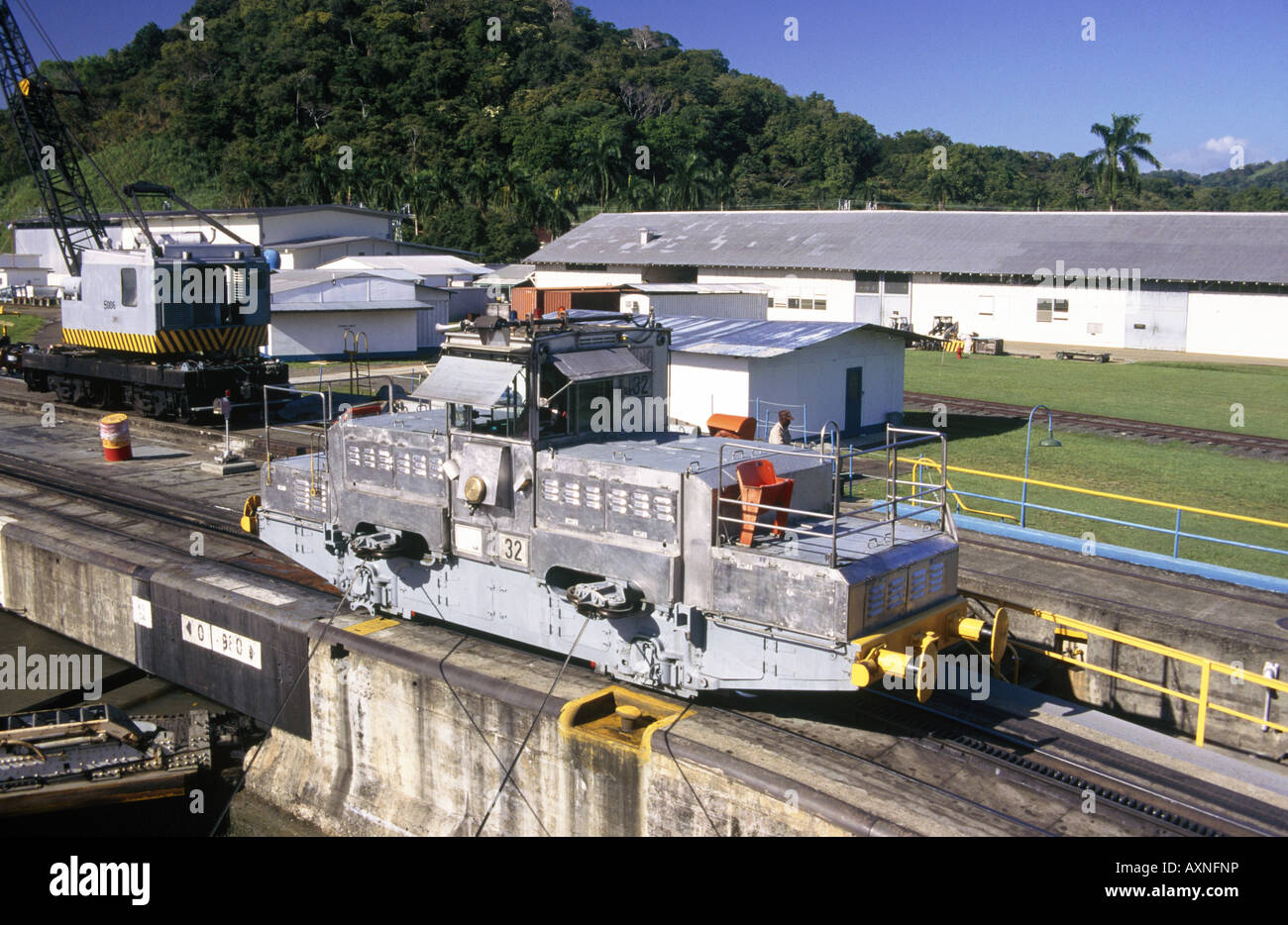 Hawsers hi-res stock photography and images - Alamy