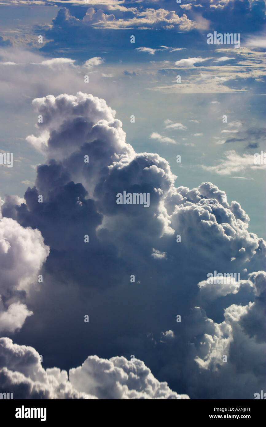 Developing thunder storm hi-res stock photography and images - Alamy