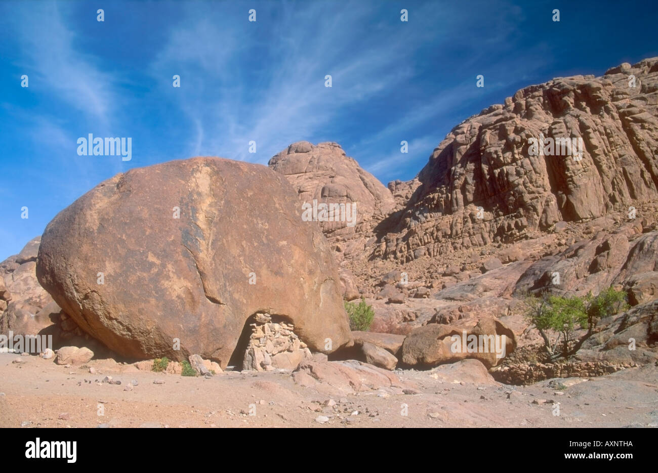 Bustan Musa, Sheik Musa's original bedouin home, Wadi Za'tar, High ...