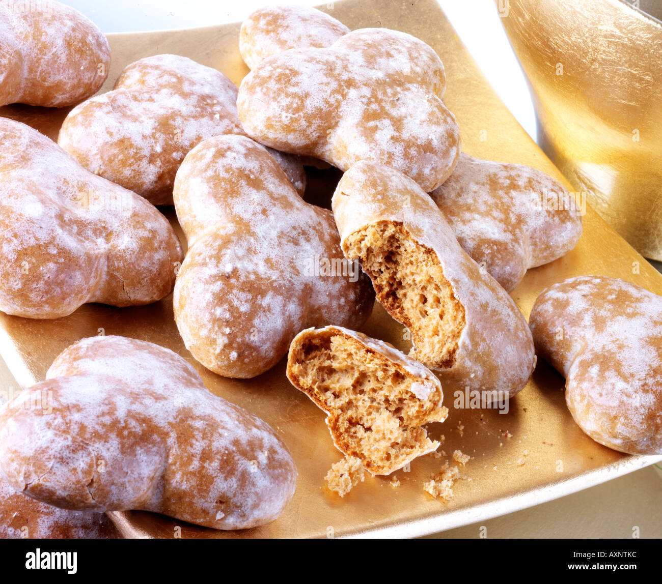 Pierniki hi-res stock photography and images - Alamy